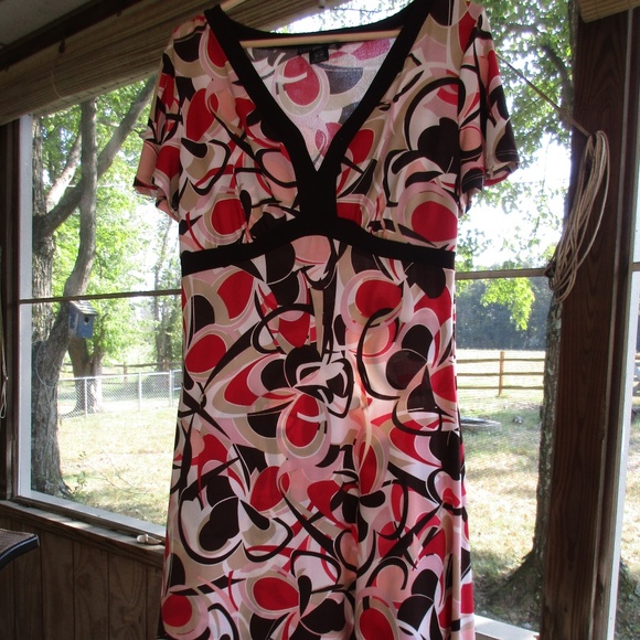 Elementz | Dresses | Elementz Print Midi Dress Medium Petite | Poshmark